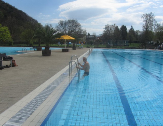 strandbad-12uhr130418 | Freiburg-Schwarzwald.de